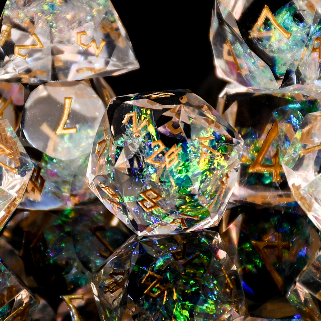 Crimzon Ruze x MMG – Misty Mountain Gaming